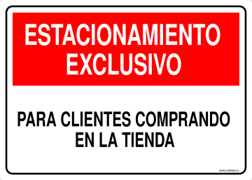 Estacionamiento exclusivo para clientes comprando en la tienda | intemperie